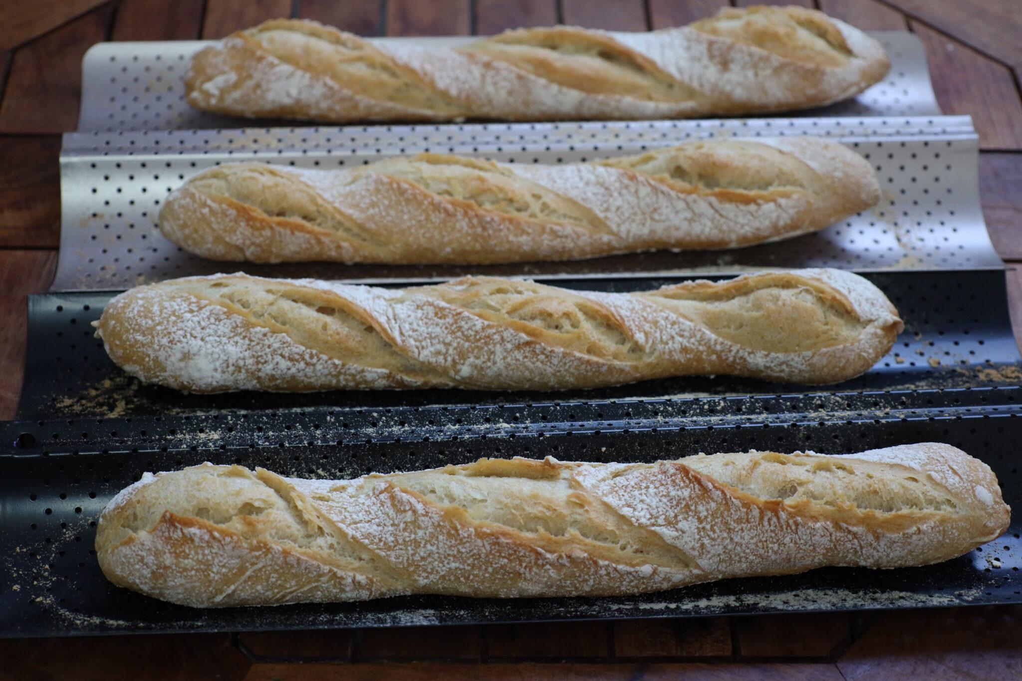 Authentisches französisches Baguette „La ficelle“ | Einfach & Knusprig ...